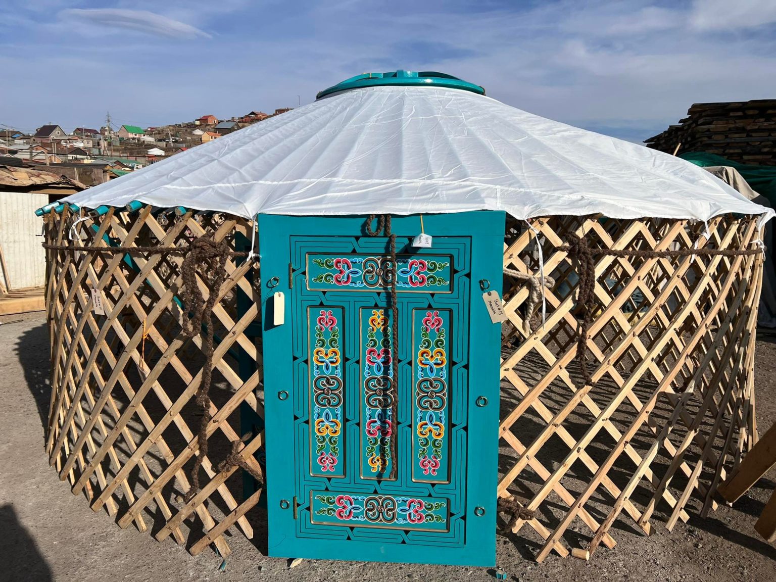 4-Wall Yurt - 176 sq. ft. (15' diameter) - Mongolian Yurts | Gers