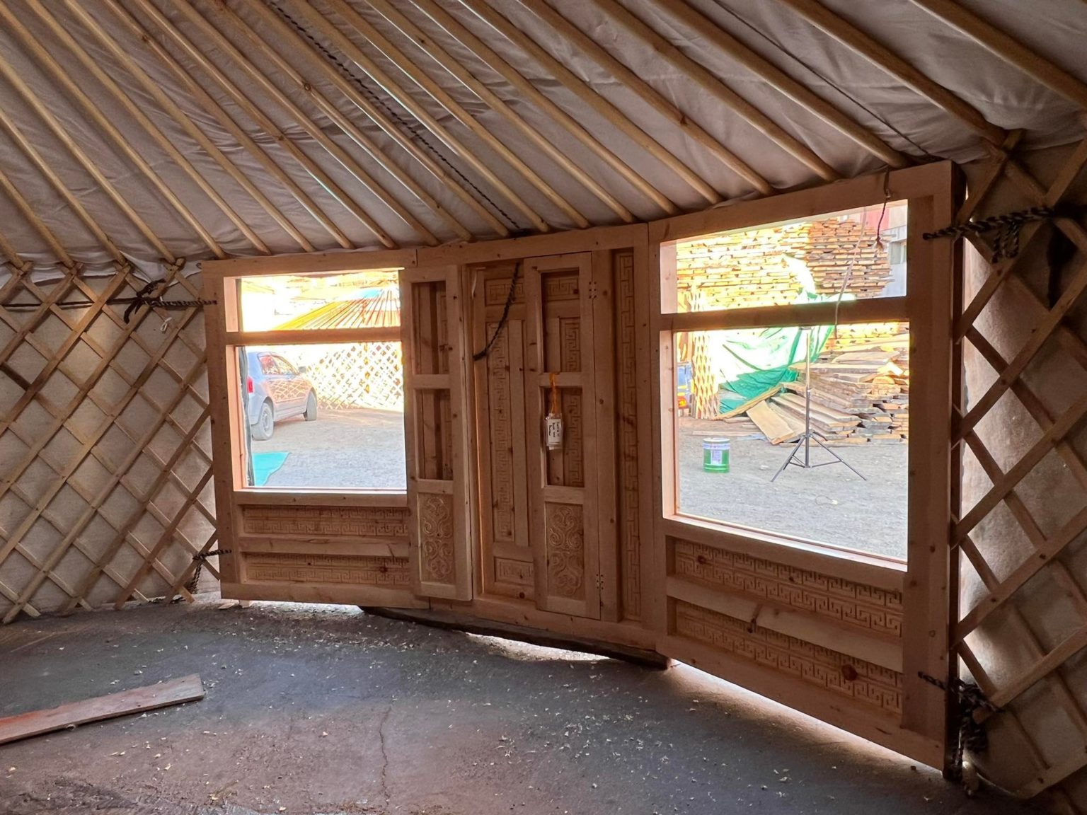 6-Wall Yurt - 346 sq. ft. (21' diameter) - Mongolian Yurts | Gers